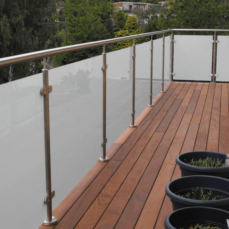 Toughened Safety Glass Services in Kunda Park, 4556